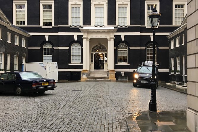 Rich People Behaving Badly - The Downfall of High Society Icons