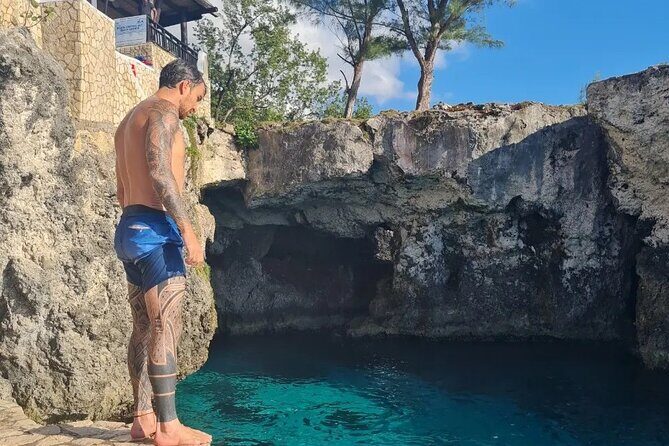 Rick's Cafe 4 in 1 Experience - FAQs About the Rick’s Cafe 4 in 1 Experience