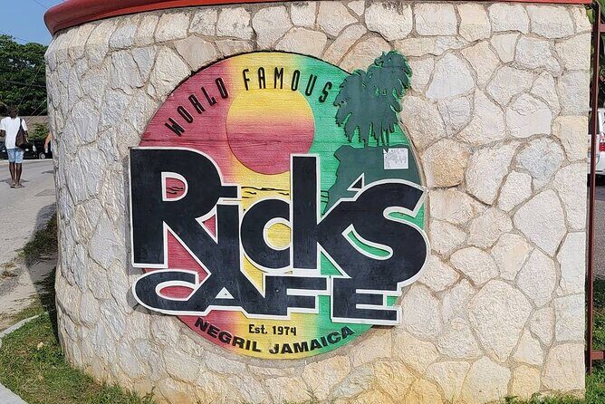 Rick's Cafe Cliff Diving and Sunset - A Detailed Look at the Ricks Cafe Sunset Tour