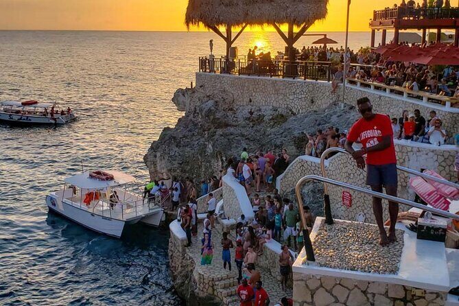 Rick's Cafe Sunset Cruise - Who Should Consider This Tour?