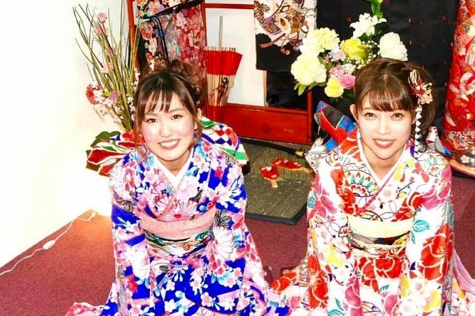 Ride a Rickshaw Wearing a Kimono in Asakusa! Enjoy Authentic Traditional Culture! - Experience Highlights