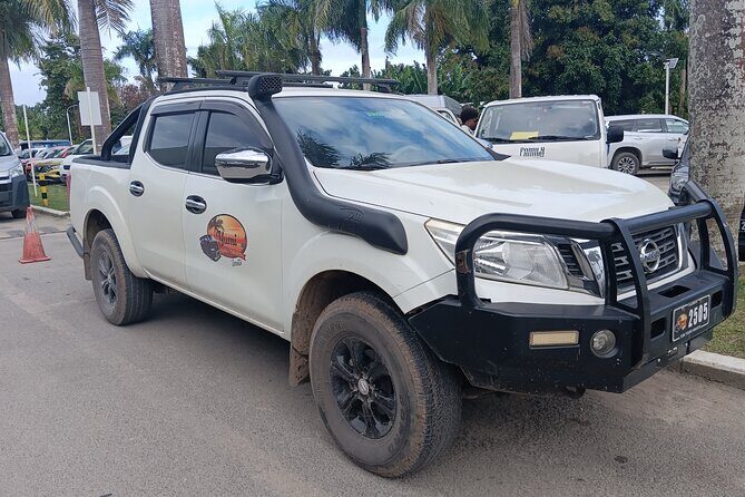 Ride At The Back of The Ute Like The Locals - Key Points
