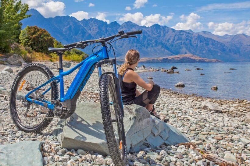 Ride to Riches: Arrowtown to Queenstown with Shuttle - Detailed Review of the Experience