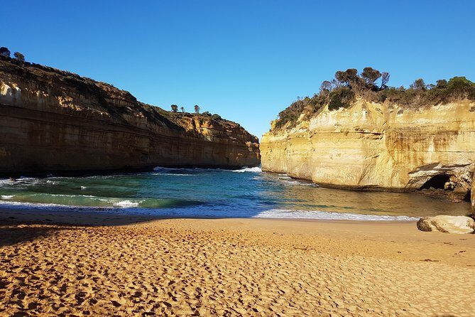 Ride Tours 2 day Great Ocean Road Trip for 18-35 year olds - Key Points