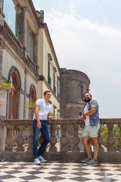 Riding Bikes in Reforma & Chapultepec - Exploring Chapultepec Park