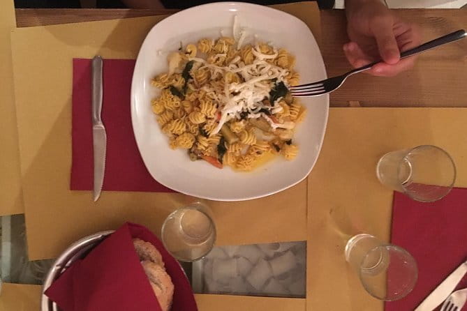 Riding discovering the wine windows - Authenticity and Authentic Experiences