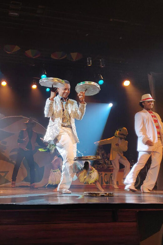 Rio: Access to the Ginga Tropical Samba and Folklore Show - The Itinerary in Detail