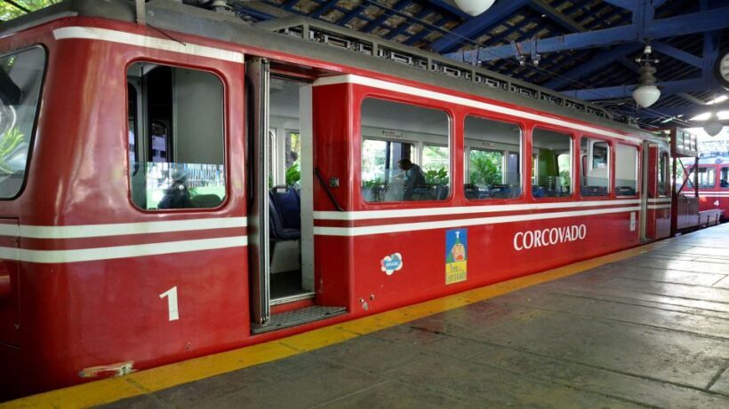 Rio: City Half-Day Tour by Van with Corcovado Mountain - Who Should Consider This Tour?