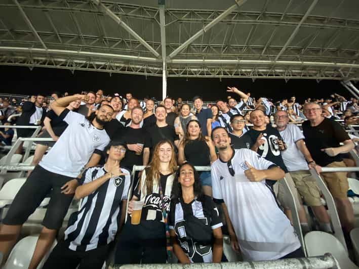 Rio de Janeiro: Enjoy a Botafogo soccer game with Locals - Key Points