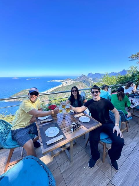 Rio de Janeiro: Private Guide on a Comfortable Car - FAQ