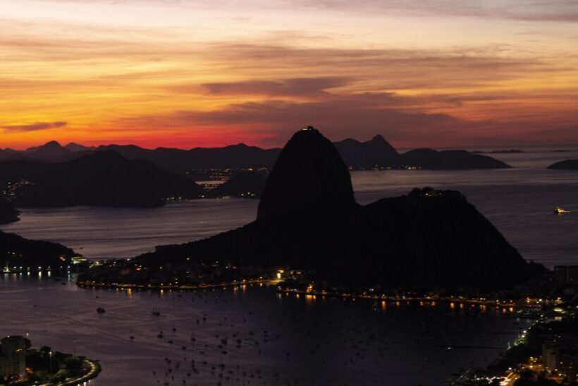 Rio de Janeiro: Private Sunrise Tour at Mirante Dona Marta - Suitability and Considerations