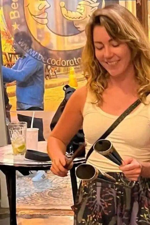 Rio de Janeiro: Samba Night Private Tour with locals in Lapa - Key Points