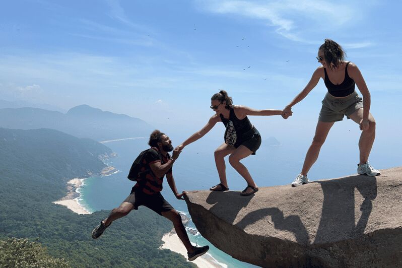 Rio de Janeiro: Telegrafo Rock Hike with Optional Beach Stop - Key Points