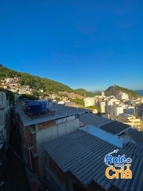 Rio: Favela Tour Imersion in Babilônia and Chapéu Mangueira - An In-Depth Look at the Favela Tour Experience