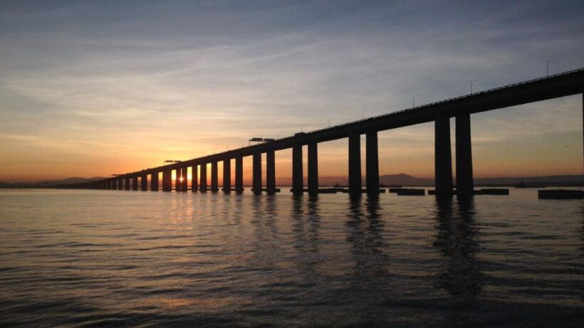 Rio: Guanabara Bay Boat Trip by Catamaran with Audio Guide - An Authentic Look at the Guanabara Bay Catamaran Tour