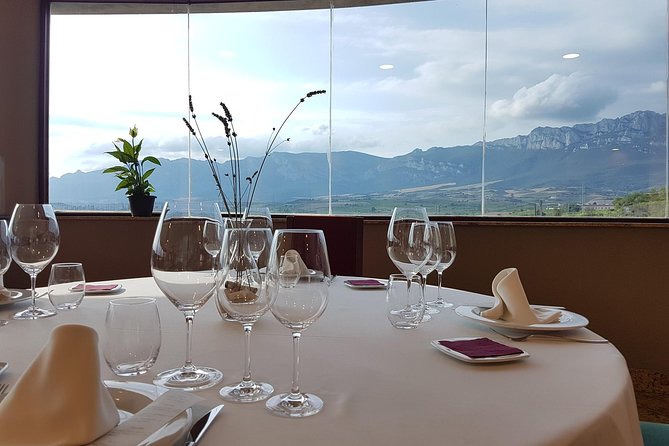 Rioja Wine Tour: Winery, Tasting & Lunch From San Sebastian - Savor the Flavors of a Traditional Rioja Lunch