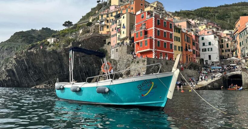 Riomaggiore: Guided Boat Tour around Cinque Terre - Who Should Consider This Tour?