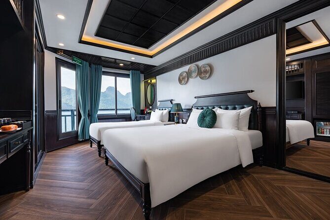 Rita 5* Halong Cruise - LanHa - Cave/Squidfishing/Meals/Transfer - Key Points