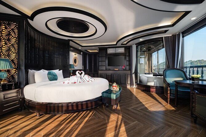 Rita 5* Halong Cruise - LanHa - Cave/Squidfishing/Meals/Transfer - Authenticity and Traveler Feedback