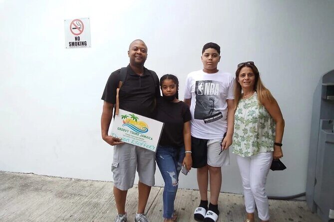 Riu Palace Aquarelle Montego Bay Airport Transfer - The Booking Process and Meeting Points