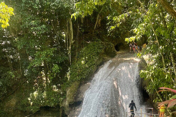 River Tubing and Blue Hole Excursion from Falmouth - Key Points