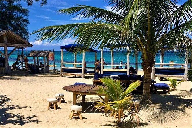 River Tubing & Beach - Introduction