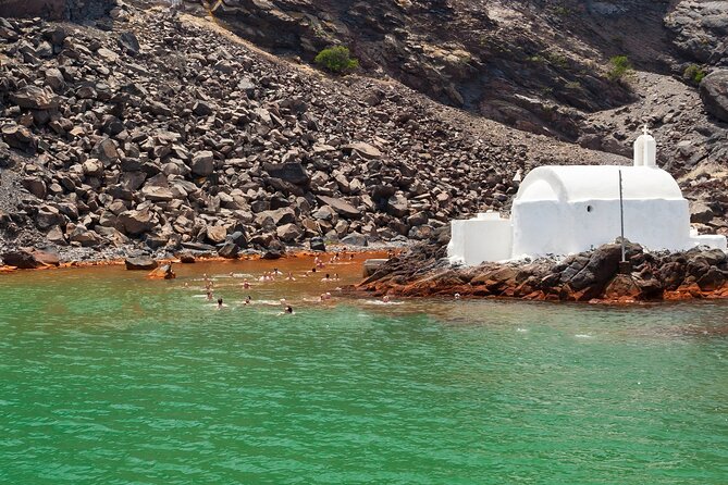 Roam the Caldera With a Private Motor Yacht - Onboard Activities and Amenities