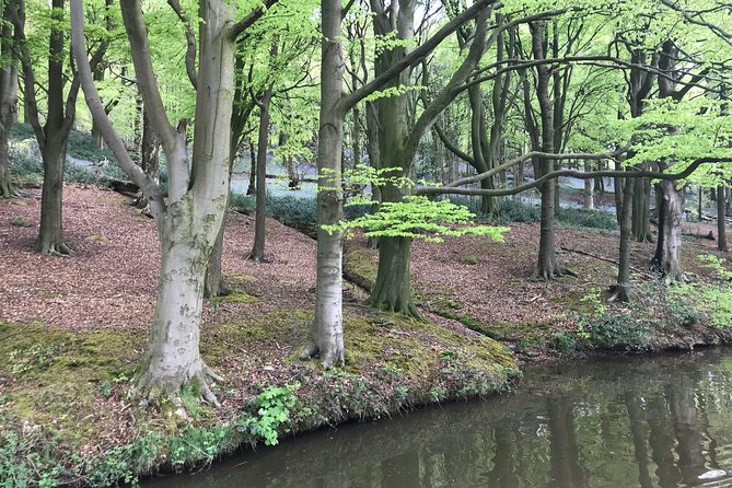 Roast Dinner Cruise - Why Choose the Roast Dinner Cruise?