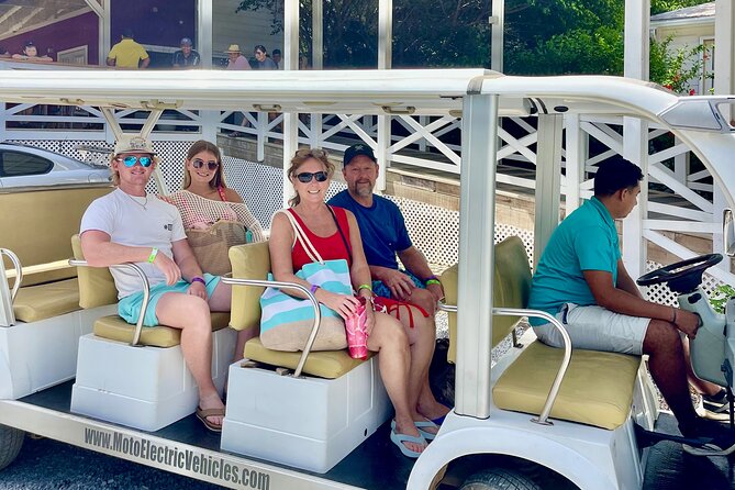 Roatán Private Snorkeling, Wildlife Park, and West Bay Beach - Itinerary and Activities