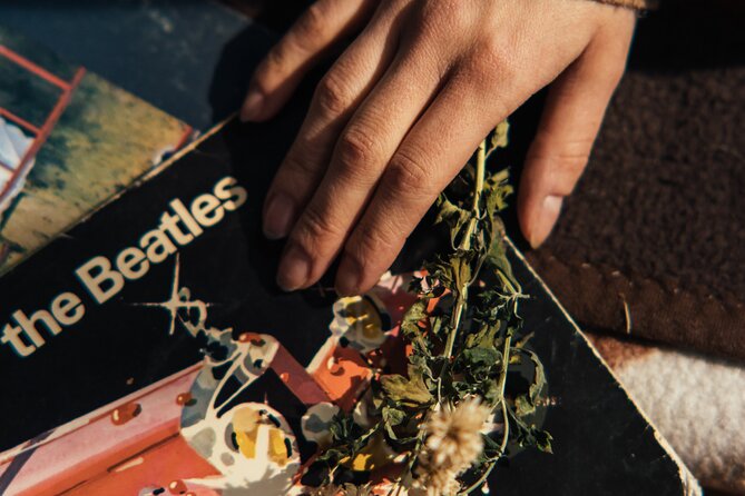 Rock N Roll & Seedy SoHo - Exploring Londons Rock Scene: A Closer Look