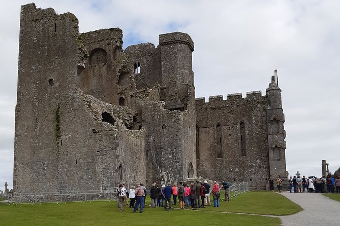 Rock of Cashel, Cahir & Blarney Castle Tour from Dublin - FAQ
