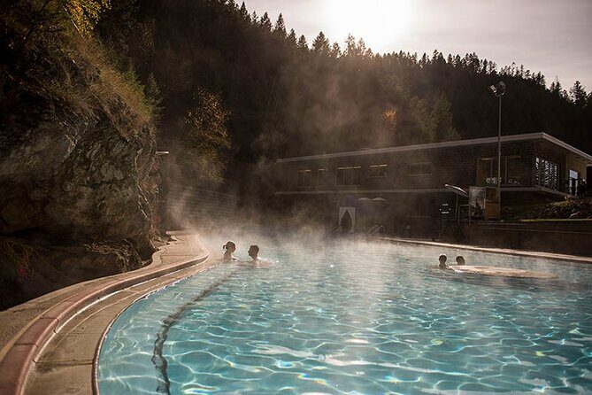 Rockies Fall/Spring Premium Tour from Vancouver - Key Points