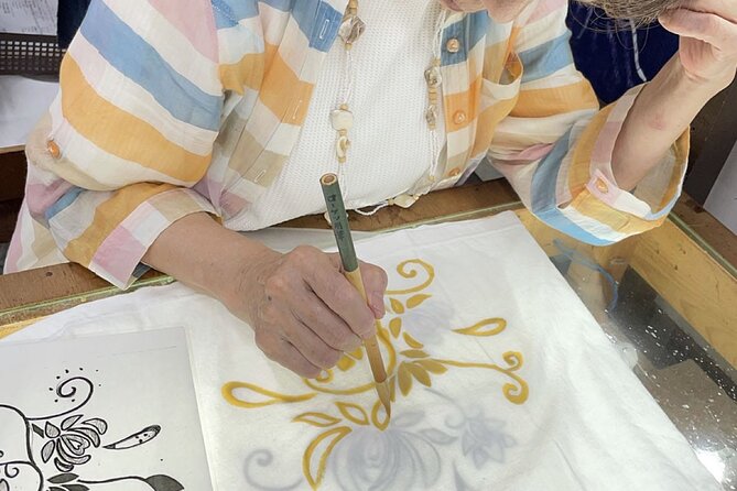 Roketsu Dyeing Experience: M Course Roketsu Dyeing Experience - Recommendations and Tips