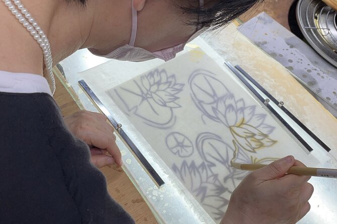 Roketsu Dyeing Experience: M Course Roketsu Dyeing Experience - Preserving Kyotos Rich Textile Heritage