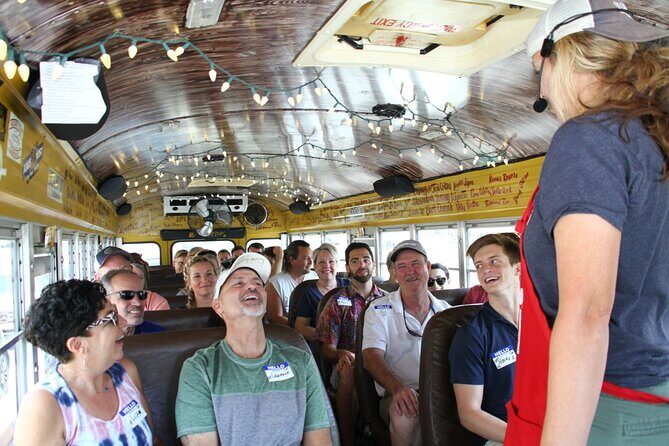 Rollin' Jamboree Comedy Country Sing-Along Guided Tour - Key Points