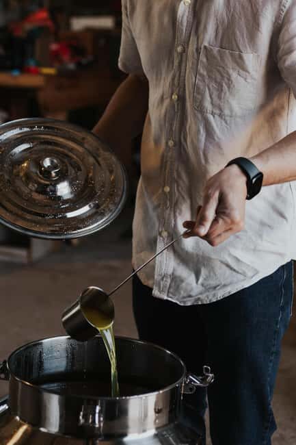 Roma: Outback Distillery Tour, Tasting Paddle & Grazing Box - Detailed Review of the Outback Distillery Tour