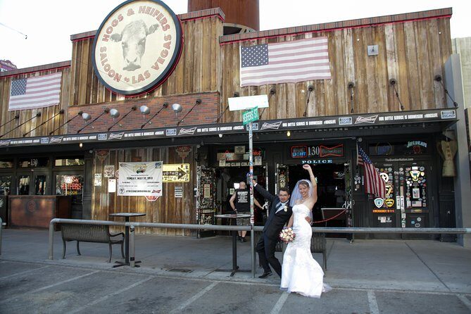 Romantic 2 Hour Photo Tour by Limousine - The Sum Up
