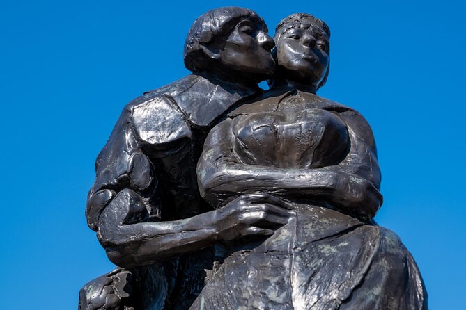 Romantic Amsterdam: Fairytale or Tragedy? Self-Guided PuzzleQuest - Who Will Love This Experience?