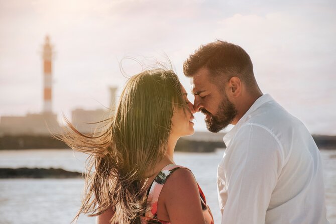 Romantic and fun couple shooting in Corralejo: capture your love! - Who should consider this tour?