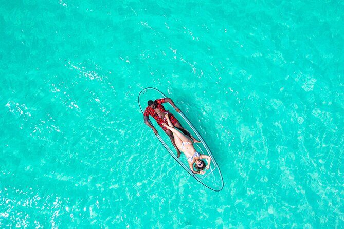 Romantic Clear Kayak Drone Photoshoot for Couples Turks & Caicos - Key Points