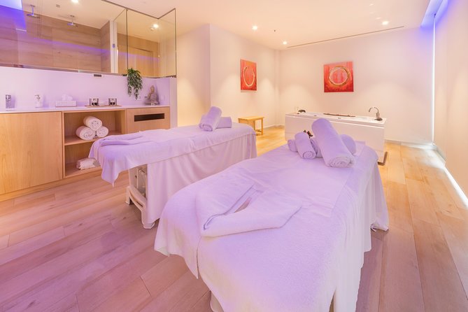 Romantic Couple Massage + SPA Entry and Private Jacuzzi With Cava - Booking Details