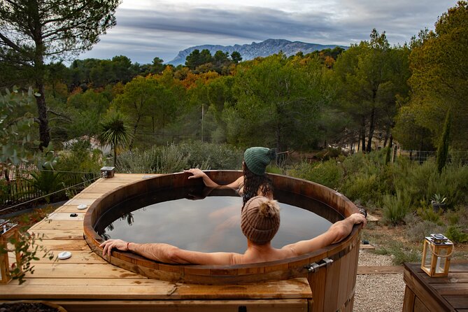 Romantic Couple's Day to Relax in Provence off the beaten path - Authenticity and Traveler Insights