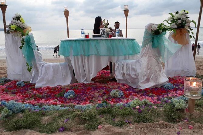 Romantic Dinner at Jimbaran Beach Bali Island - Key Points