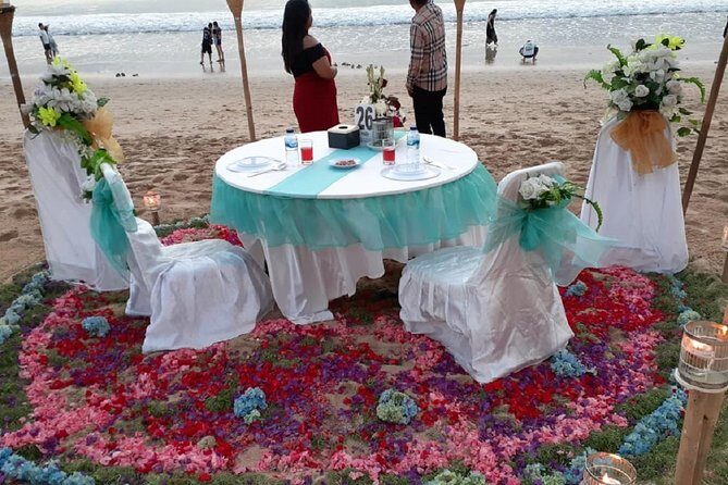Romantic Dinner at Jimbaran Beach Bali Island - What You Can Expect from This Bali Dinner Experience