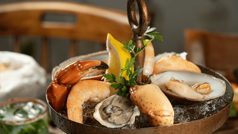 Romantic dinner in front of the sea - FAQs