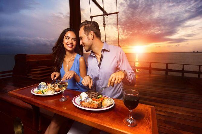 Romantic Dinner on a Spanish Galeon in Cancun - Setting the Scene: What to Expect on the Cruise