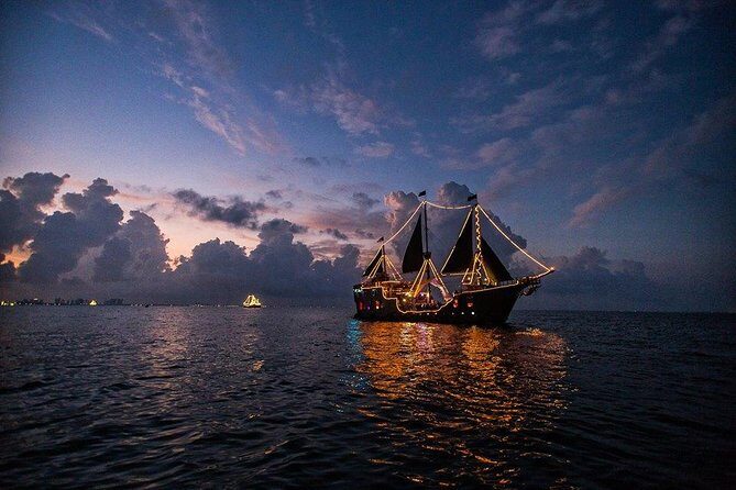 Romantic Dinner on a Spanish Galeon in Cancun - Practical Details: Logistics & Tips