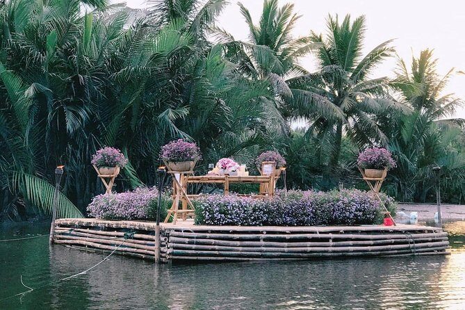Romantic Dinning On The Bamboo Raft - The Sum Up