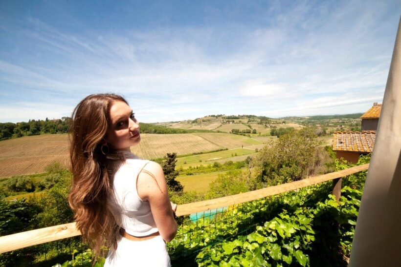 Romantic Escape in Tuscany with Overnight and Wine Tasting - FAQs