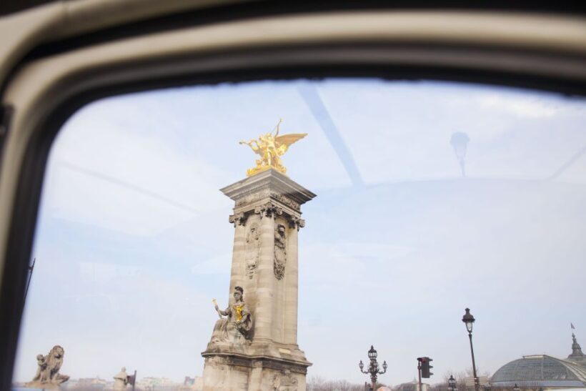 Romantic Paris Vintage Citroën 2CV Tour - Key Points